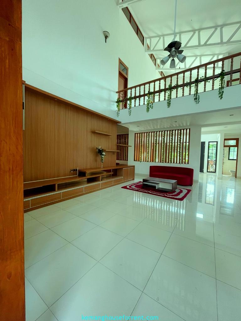 Rumah Mewah di Perumahan Pondok Indah Jakarta