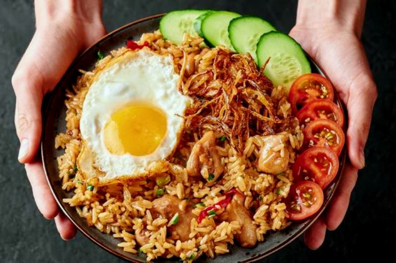How to make Nasi goreng